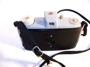 Vintage Kodak Pony 828 Camera With Case